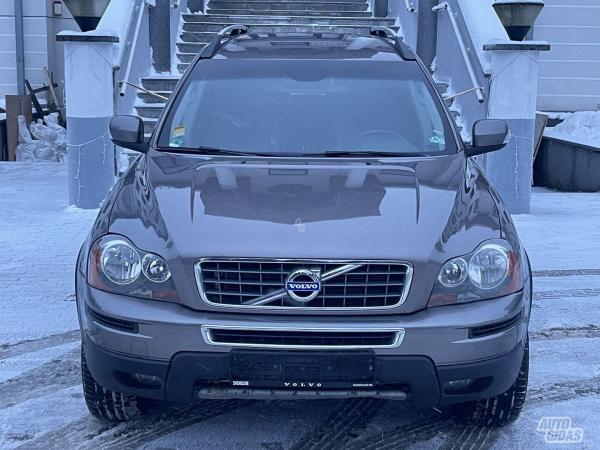 Volvo XC90 2011 Viļņa, ar dzinēja tilpumu 2.40 L un nobraukumu 290 tūkst. km par 8450 €, foto 2 vietnē AUTOMOTO.COM.LV