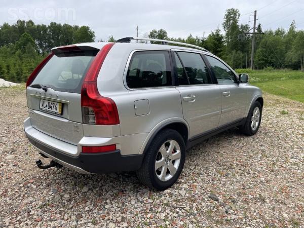 Volvo XC90 2011 Cēsis, ar dzinēja tilpumu 2.40 L un nobraukumu 0 tūkst. km par 7950 €, foto 3 vietnē AUTOMOTO.COM.LV