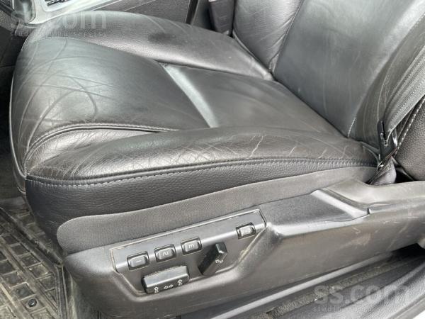 Volvo XC90 2011 Cēsis, ar dzinēja tilpumu 2.40 L un nobraukumu 0 tūkst. km par 7950 €, foto 7 vietnē AUTOMOTO.COM.LV