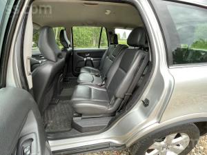 Volvo XC90 2011 Cēsis, ar dzinēja tilpumu 2.40 L un nobraukumu 0 tūkst. km par 7950 €, foto 9 vietnē AUTOMOTO.COM.LV
