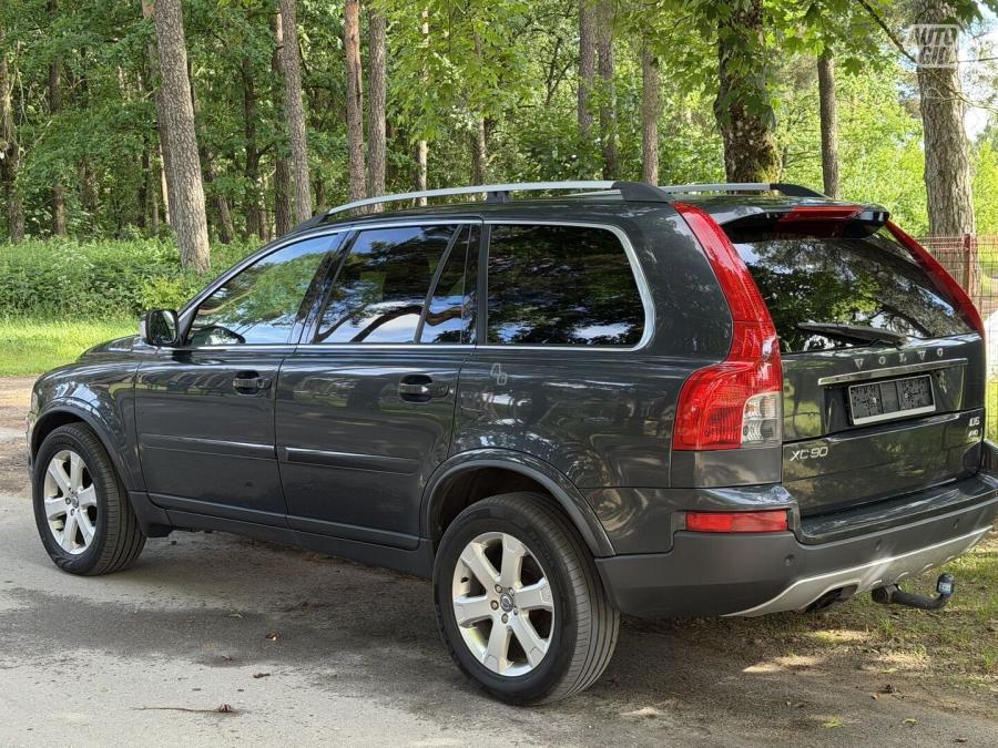 Volvo XC90 2011 Viļņa, ar dzinēja tilpumu 2.40 L un nobraukumu 298 tūkst. km par 8400 €, foto 4 vietnē AUTOMOTO.COM.LV