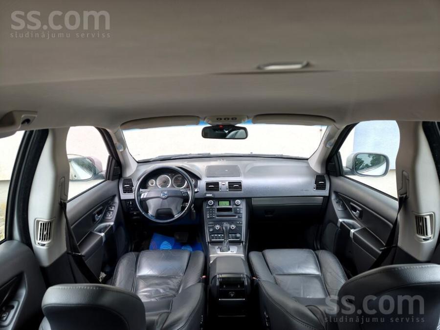 Volvo XC90 2011 Jelgava, ar dzinēja tilpumu 2.40 L un nobraukumu 0 tūkst. km par 8990 €, foto 13 vietnē AUTOMOTO.COM.LV