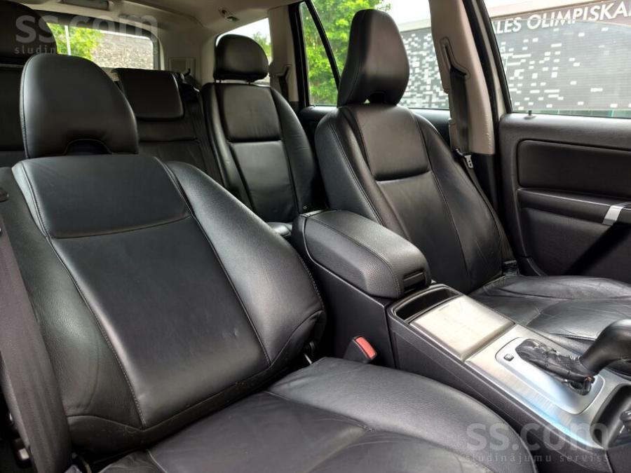 Volvo XC90 2011 Jelgava, ar dzinēja tilpumu 2.40 L un nobraukumu 0 tūkst. km par 8990 €, foto 16 vietnē AUTOMOTO.COM.LV