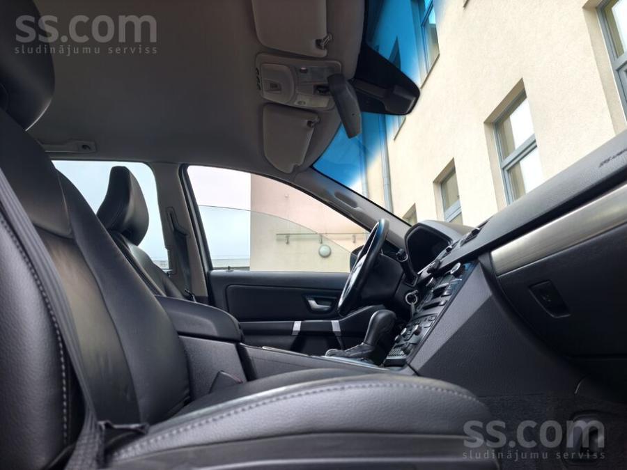 Volvo XC90 2011 Jelgava, ar dzinēja tilpumu 2.40 L un nobraukumu 0 tūkst. km par 8990 €, foto 19 vietnē AUTOMOTO.COM.LV
