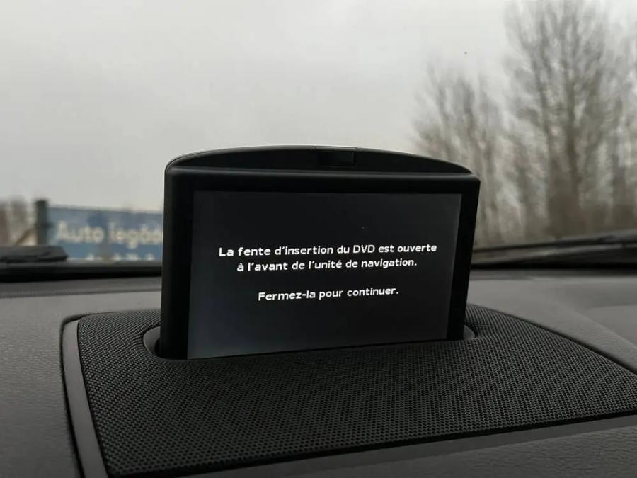 Volvo XC90 2011 in Jelgava, with an engine capacity of 2.40 L and mileage of 265 thousand km for 9990 €, photo 21 on AUTOMOTO.COM.LV