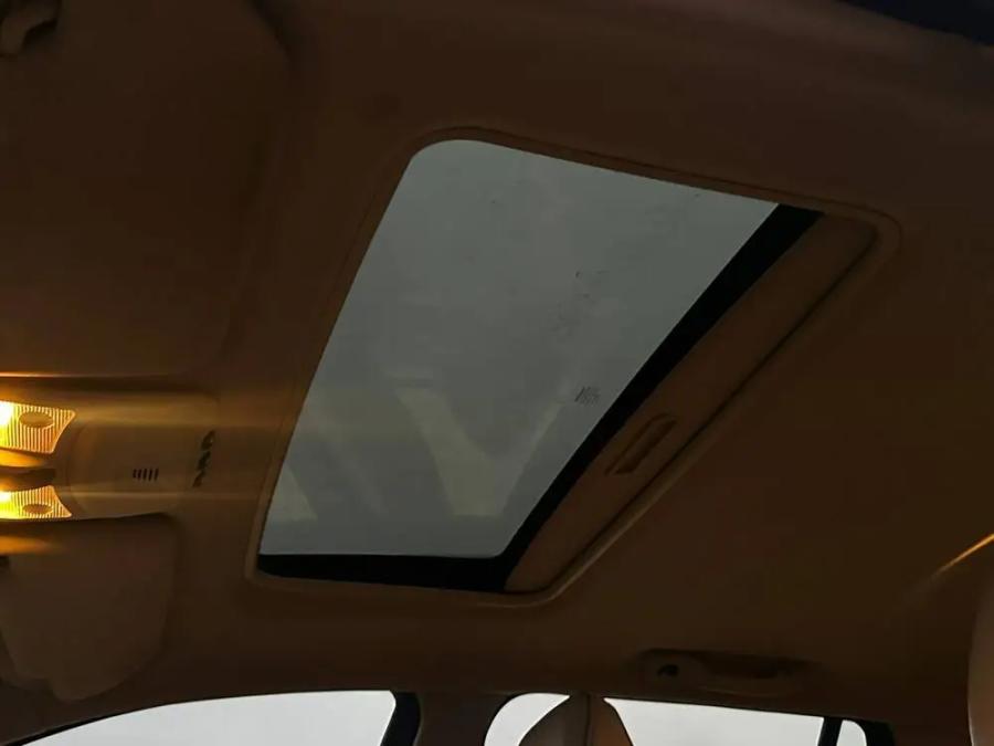 Volvo XC90 2011 in Jelgava, with an engine capacity of 2.40 L and mileage of 265 thousand km for 9990 €, photo 26 on AUTOMOTO.COM.LV