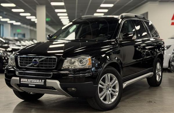 Volvo XC90 2011 in Klaipeda, with an engine capacity of 2.40 L and mileage of 265 thousand km for 11750 €, photo 3 on AUTOMOTO.COM.LV
