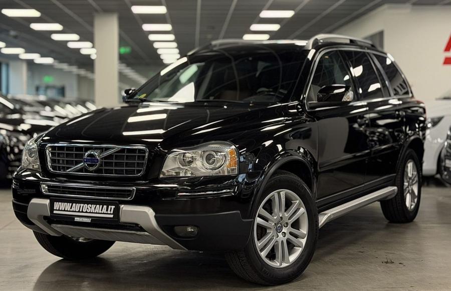 Volvo XC90 2011 Klaipėda, ar dzinēja tilpumu 2.40 L un nobraukumu 265 tūkst. km par 11750 €, foto 4 vietnē AUTOMOTO.COM.LV
