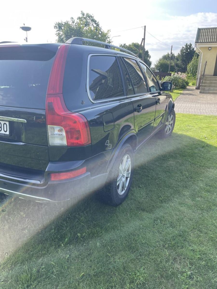 Volvo XC90 2011 Klaipėda, ar dzinēja tilpumu 2.40 L un nobraukumu 315 tūkst. km par 8000 €, foto 4 vietnē AUTOMOTO.COM.LV