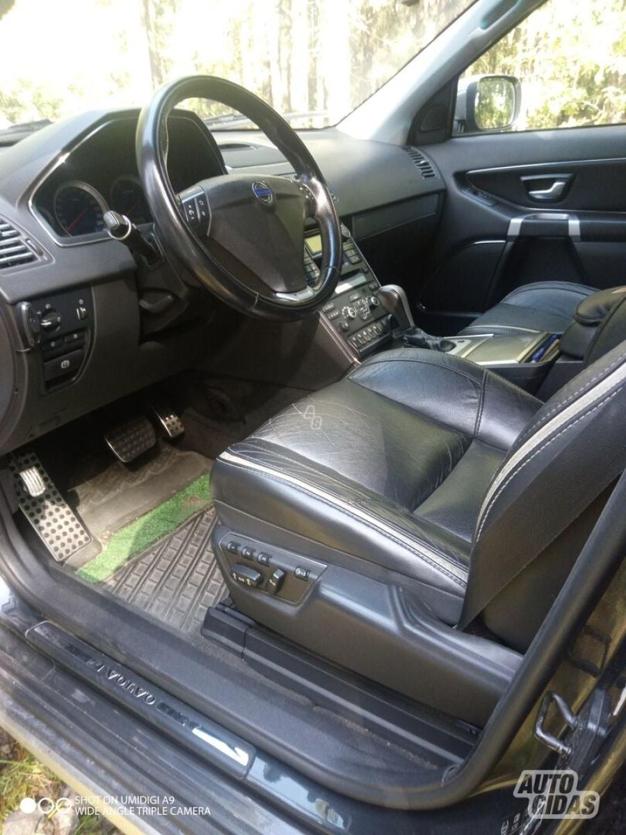 Volvo XC90 2011 Kauņa, ar dzinēja tilpumu 2.40 L un nobraukumu 226 tūkst. km par 9600 €, foto 13 vietnē AUTOMOTO.COM.LV