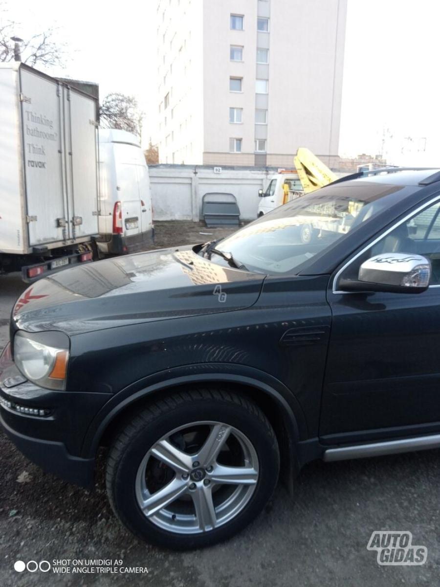 Volvo XC90 2011 Kauņa, ar dzinēja tilpumu 2.40 L un nobraukumu 226 tūkst. km par 9600 €, foto 22 vietnē AUTOMOTO.COM.LV