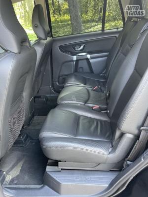 Volvo XC90 2012 Viļņa, ar dzinēja tilpumu 2.40 L un nobraukumu 293 tūkst. km par 10200 €, foto 13 vietnē AUTOMOTO.COM.LV
