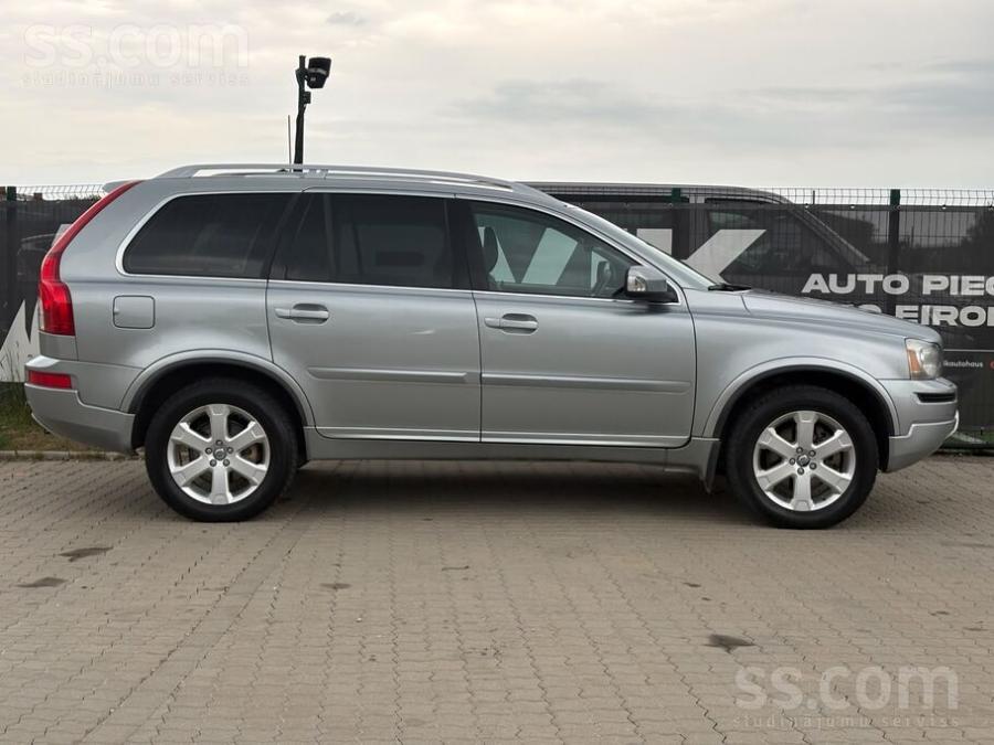 Volvo XC90 2012 Liepāja, ar dzinēja tilpumu 2.40 L un nobraukumu 309 tūkst. km par 11250 €, foto 4 vietnē AUTOMOTO.COM.LV