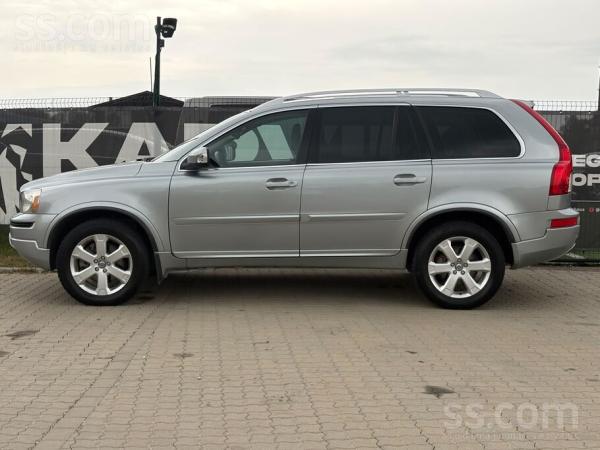Volvo XC90 2012 in Liepaja, with an engine capacity of 2.40 L and mileage of 309 thousand km for 11250 €, photo 7 on AUTOMOTO.COM.LV