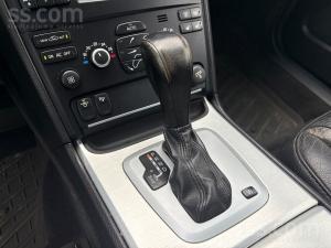 Volvo XC90 2012 Liepāja, ar dzinēja tilpumu 2.40 L un nobraukumu 309 tūkst. km par 11250 €, foto 17 vietnē AUTOMOTO.COM.LV