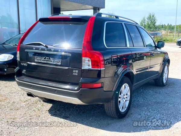 Volvo XC90 2012 Tallina, ar dzinēja tilpumu 2.40 L un nobraukumu 239 tūkst. km par 11500 €, foto 2 vietnē AUTOMOTO.COM.LV