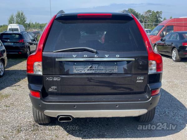 Volvo XC90 2012 Tallina, ar dzinēja tilpumu 2.40 L un nobraukumu 239 tūkst. km par 11500 €, foto 6 vietnē AUTOMOTO.COM.LV