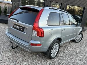 Volvo XC90 2013 in Riga, with an engine capacity of 2.40 L and mileage of 270 thousand km for 9900 €, photo 10 on AUTOMOTO.COM.LV