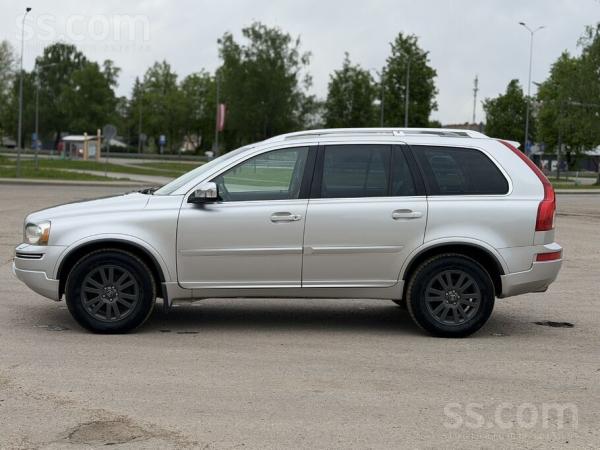 Volvo XC90 2013 Ogre, ar dzinēja tilpumu 2.40 L un nobraukumu 275 tūkst. km par 9390 €, foto 5 vietnē AUTOMOTO.COM.LV