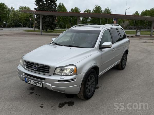 Volvo XC90 2013 Ogre, ar dzinēja tilpumu 2.40 L un nobraukumu 275 tūkst. km par 9390 €, foto 10 vietnē AUTOMOTO.COM.LV