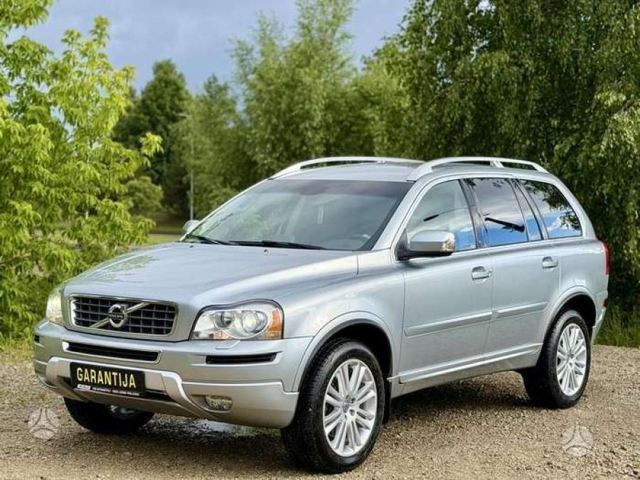Volvo XC90 2013 in Siauliai, with an engine capacity of 2.40 L and mileage of 298 thousand km for 14199 €, photo 20 on AUTOMOTO.COM.LV