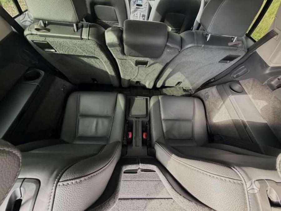 Volvo XC90 2013 in Siauliai, with an engine capacity of 2.40 L and mileage of 298 thousand km for 14199 €, photo 37 on AUTOMOTO.COM.LV