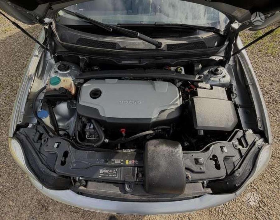 Volvo XC90 2013 in Siauliai, with an engine capacity of 2.40 L and mileage of 298 thousand km for 14199 €, photo 47 on AUTOMOTO.COM.LV