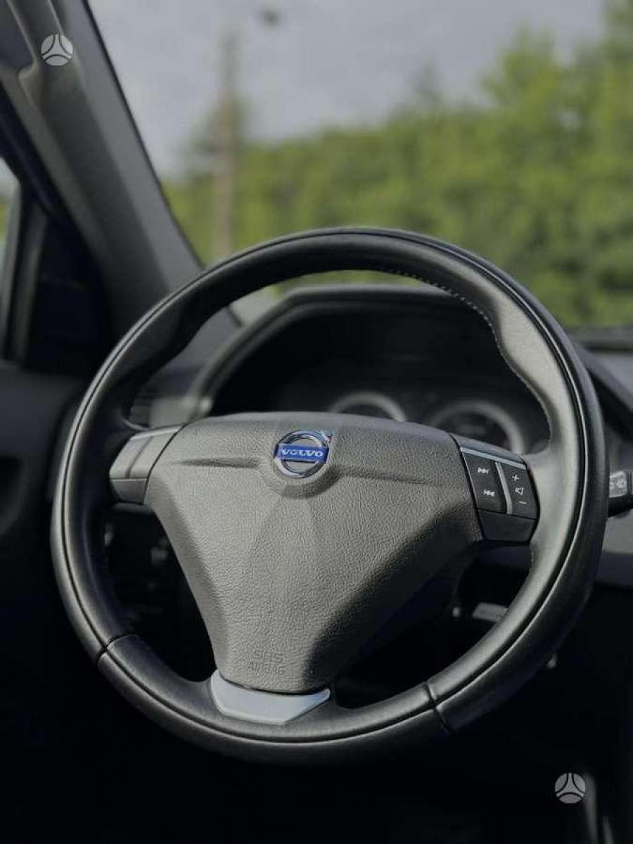 Volvo XC90 2013 Šauļi, ar dzinēja tilpumu 2.40 L un nobraukumu 298 tūkst. km par 14199 €, foto 27 vietnē AUTOMOTO.COM.LV