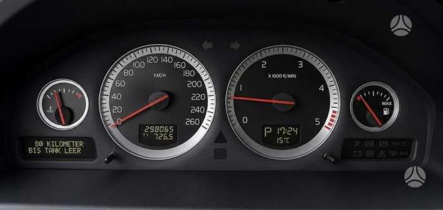 Volvo XC90 2013 Šauļi, ar dzinēja tilpumu 2.40 L un nobraukumu 298 tūkst. km par 14199 €, foto 46 vietnē AUTOMOTO.COM.LV