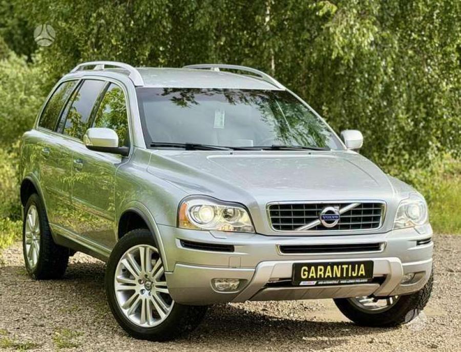 Volvo XC90 2013 Šauļi, ar dzinēja tilpumu 2.40 L un nobraukumu 298 tūkst. km par 14199 €, foto 1 vietnē AUTOMOTO.COM.LV