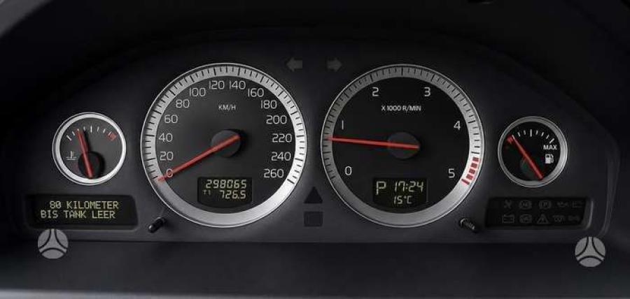 Volvo XC90 2013 Šauļi, ar dzinēja tilpumu 2.40 L un nobraukumu 298 tūkst. km par 14199 €, foto 46 vietnē AUTOMOTO.COM.LV