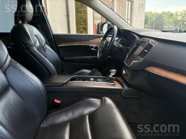 Volvo XC90 2015 Jelgava, ar dzinēja tilpumu 2.00 L un nobraukumu 168 tūkst. km par 20900 €, foto 10 vietnē AUTOMOTO.COM.LV