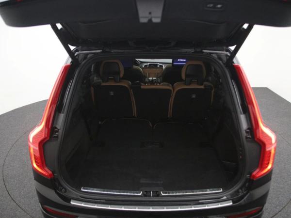 Volvo XC90 2015 in Vilnius, with an engine capacity of 2.00 L and mileage of 213 thousand km for 21899 €, photo 2 on AUTOMOTO.COM.LV