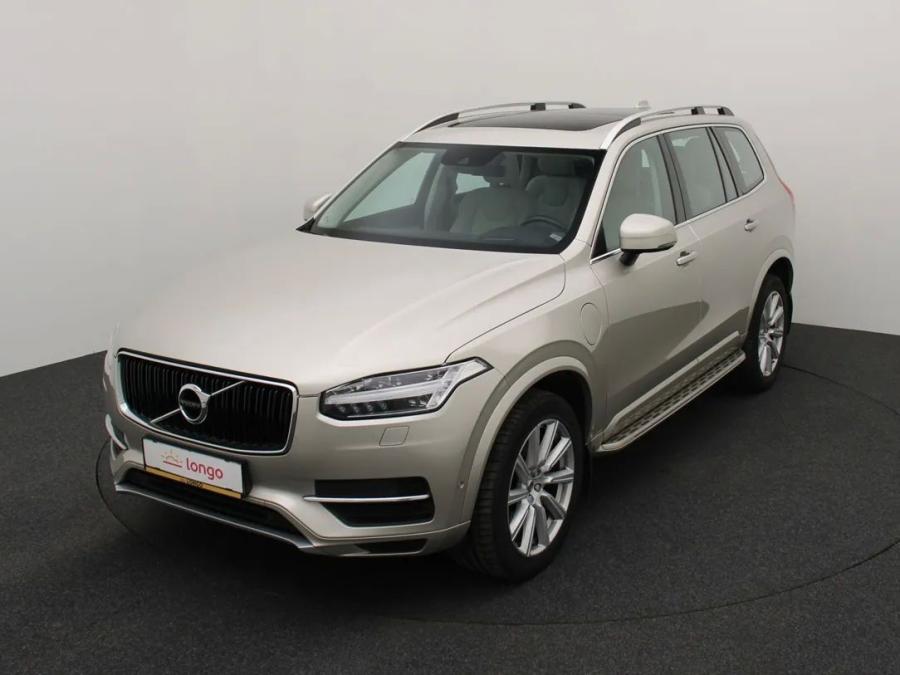 Volvo XC90 2015 in Vilnius, with an engine capacity of 2.00 L and mileage of 268 thousand km for 20999 €, photo 1 on AUTOMOTO.COM.LV