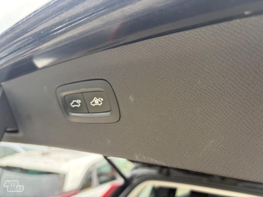 Volvo XC90 2015 Viļņa, ar dzinēja tilpumu 2.00 L un nobraukumu 300 tūkst. km par 15999 €, foto 8 vietnē AUTOMOTO.COM.LV