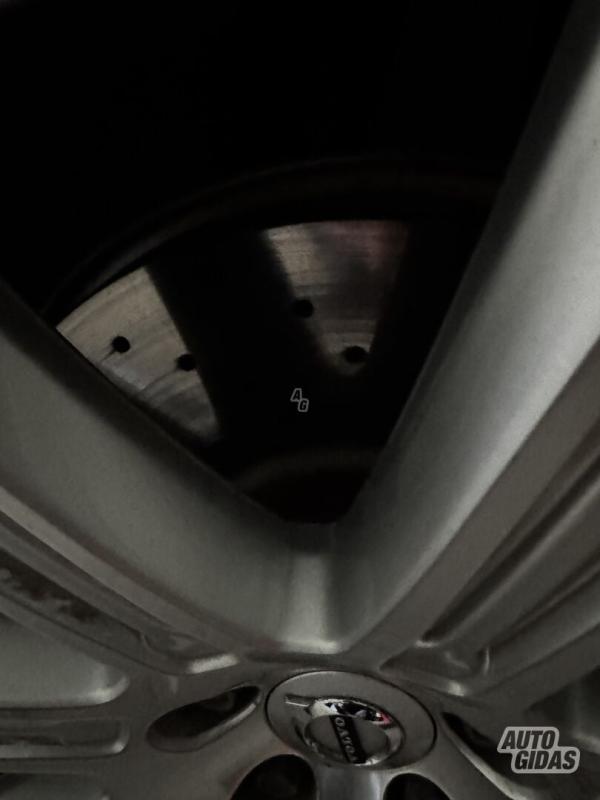 Volvo XC90 2016 in Kaunas, with an engine capacity of 2.00 L and mileage of 160 thousand km for 26000 €, photo 7 on AUTOMOTO.COM.LV