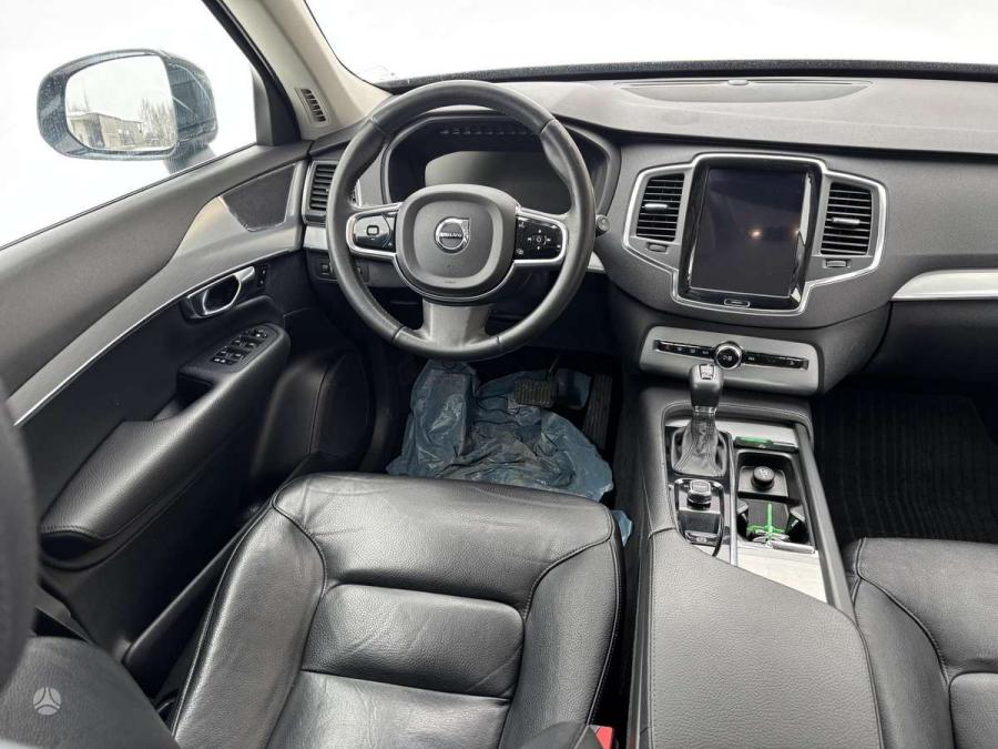 Volvo XC90 2016 in Taurage, with an engine capacity of 1.97 L and mileage of 205 thousand km for 16900 €, photo 11 on AUTOMOTO.COM.LV