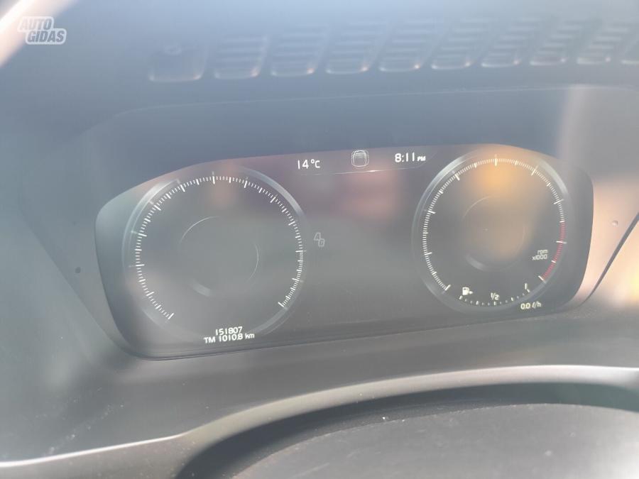Volvo XC90 2016 Telšiai, ar dzinēja tilpumu 2.00 L un nobraukumu 152 tūkst. km par 18560 €, foto 15 vietnē AUTOMOTO.COM.LV