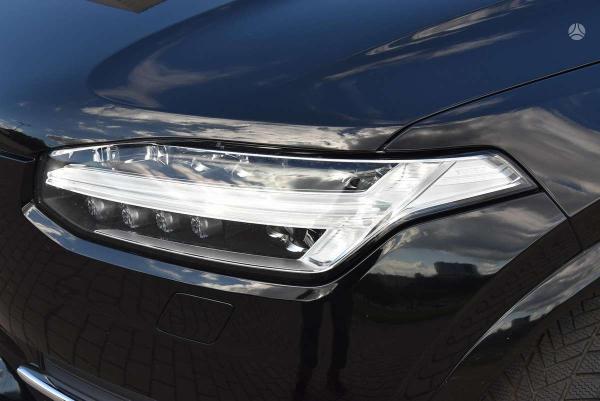 Volvo XC90 2016 in Vilnius, with an engine capacity of 1.97 L and mileage of 188 thousand km for 20500 €, photo 6 on AUTOMOTO.COM.LV