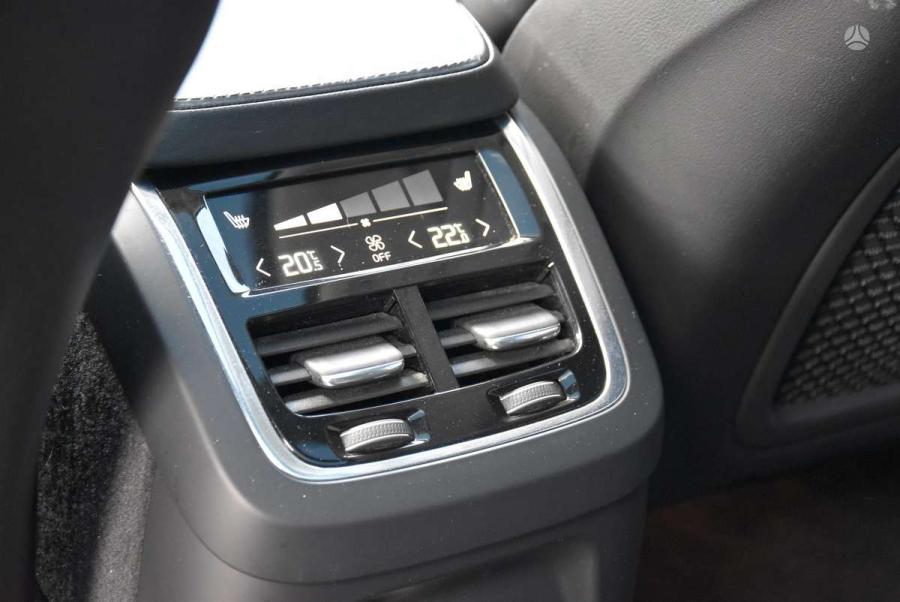 Volvo XC90 2016 Viļņa, ar dzinēja tilpumu 1.97 L un nobraukumu 188 tūkst. km par 20500 €, foto 17 vietnē AUTOMOTO.COM.LV
