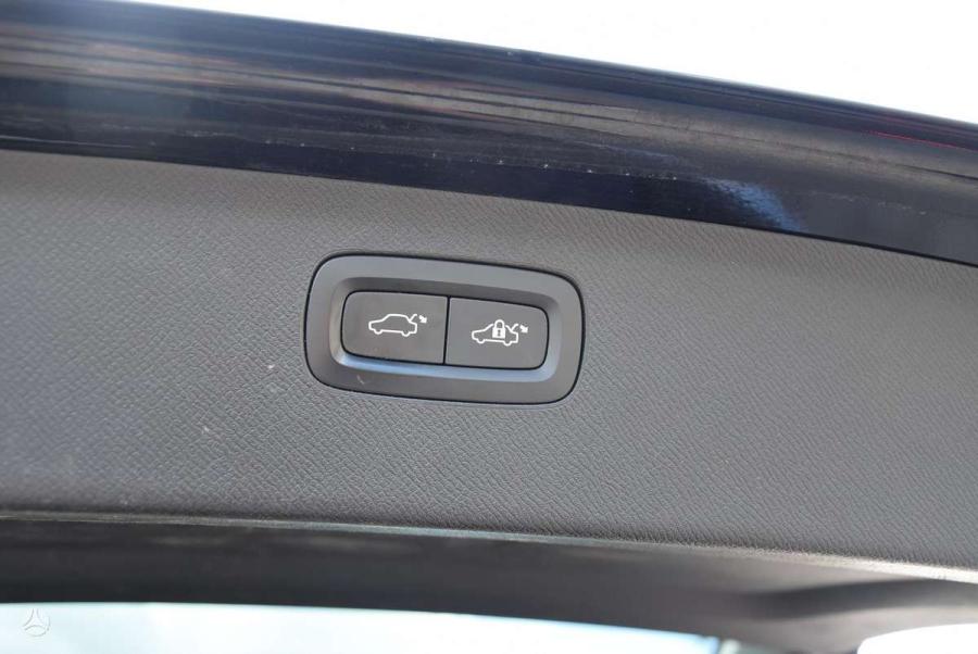 Volvo XC90 2016 Viļņa, ar dzinēja tilpumu 1.97 L un nobraukumu 188 tūkst. km par 20500 €, foto 18 vietnē AUTOMOTO.COM.LV
