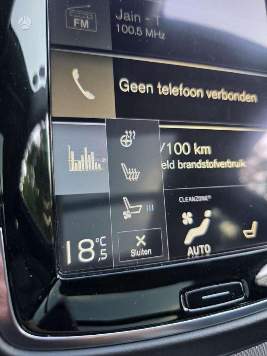 Volvo XC90 2016 Viļņa, ar dzinēja tilpumu 1.97 L un nobraukumu 188 tūkst. km par 20500 €, foto 27 vietnē AUTOMOTO.COM.LV
