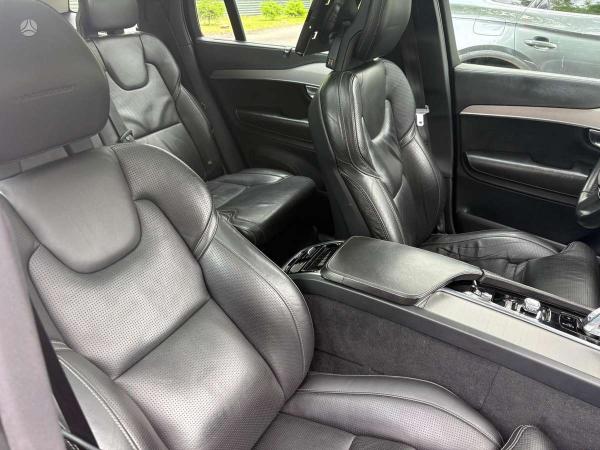 Volvo XC90 2016 in Vilnius, with an engine capacity of 1.97 L and mileage of 269 thousand km for 14800 €, photo 6 on AUTOMOTO.COM.LV