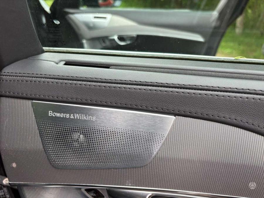 Volvo XC90 2016 in Vilnius, with an engine capacity of 1.97 L and mileage of 269 thousand km for 14800 €, photo 10 on AUTOMOTO.COM.LV