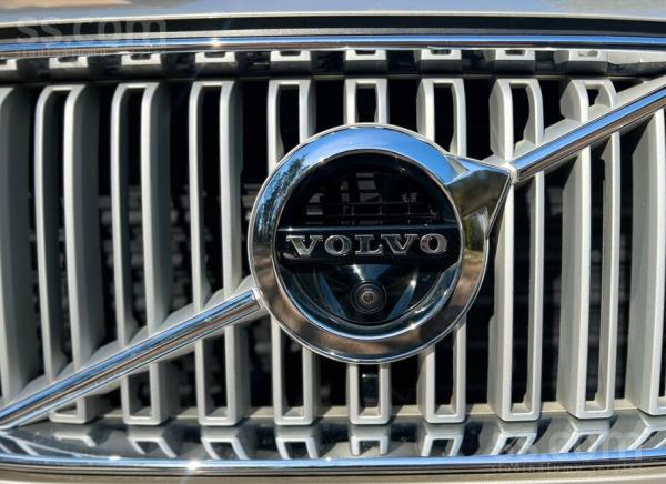 Volvo XC90 2016 Rīga, ar dzinēja tilpumu 2.00 L un nobraukumu 151 tūkst. km par 22900 €, foto 9 vietnē AUTOMOTO.COM.LV