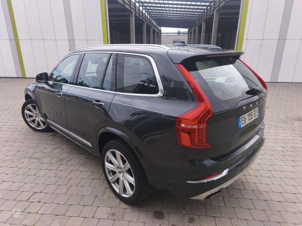 Volvo XC90 2016 in Taurage, with an engine capacity of 1.97 L and mileage of 270 thousand km for 15200 €, photo 5 on AUTOMOTO.COM.LV