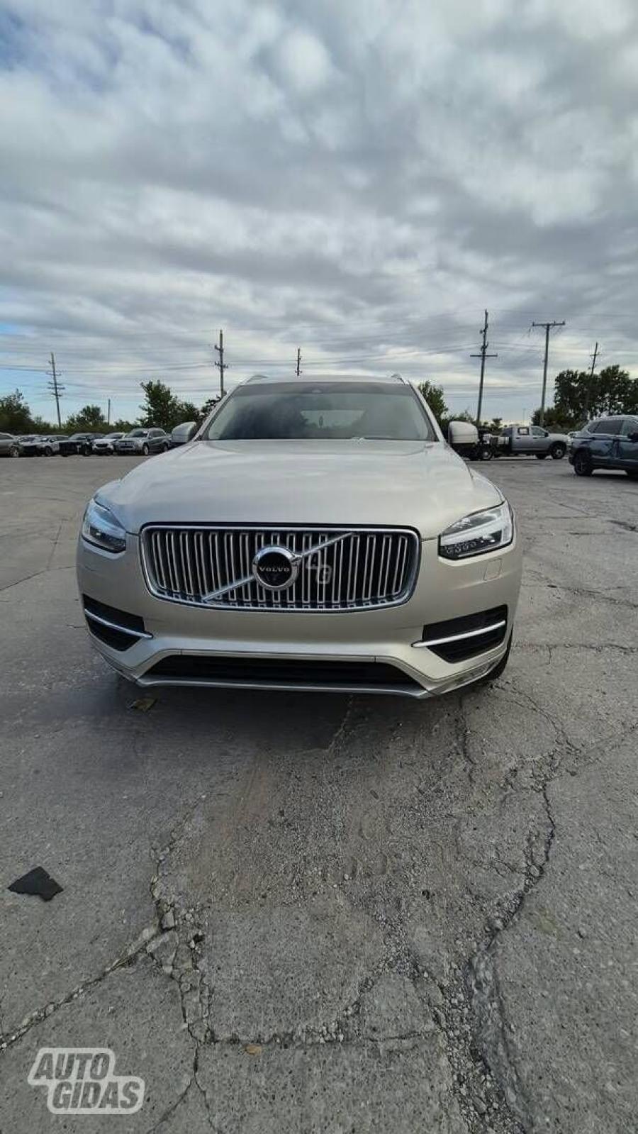 Volvo XC90 2016 Šauļi, ar dzinēja tilpumu 2.00 L un nobraukumu 250 tūkst. km par 9395 €, foto 1 vietnē AUTOMOTO.COM.LV