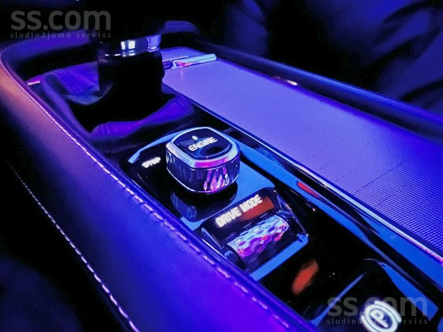Volvo XC90 2017 in Riga, with an engine capacity of 2.00 L and mileage of 250 thousand km for 24200 €, photo 16 on AUTOMOTO.COM.LV