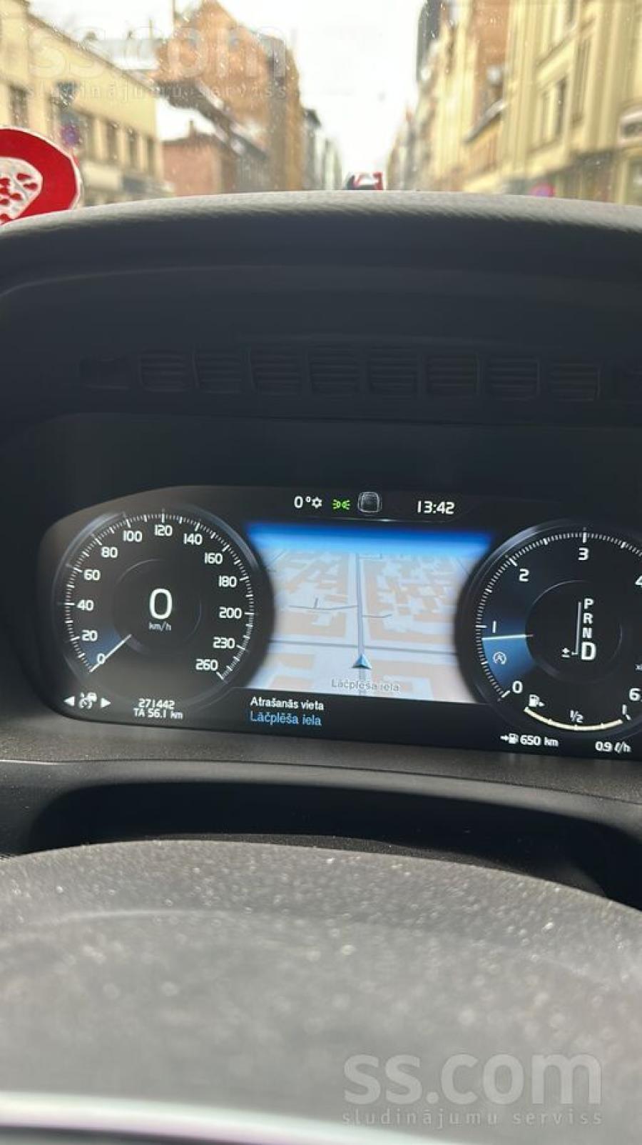 Volvo XC90 2017 Rīga, ar dzinēja tilpumu 2.00 L un nobraukumu 280 tūkst. km par 22500 €, foto 12 vietnē AUTOMOTO.COM.LV
