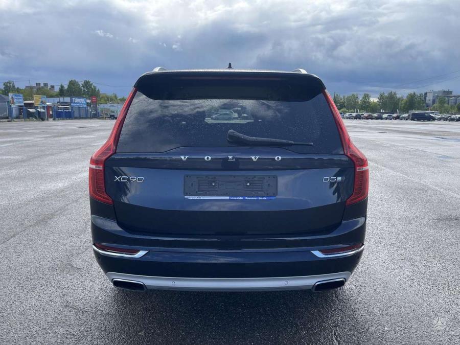 Volvo XC90 2017 Panevēža, ar dzinēja tilpumu 2.00 L un nobraukumu 206 tūkst. km par 15800 €, foto 7 vietnē AUTOMOTO.COM.LV
